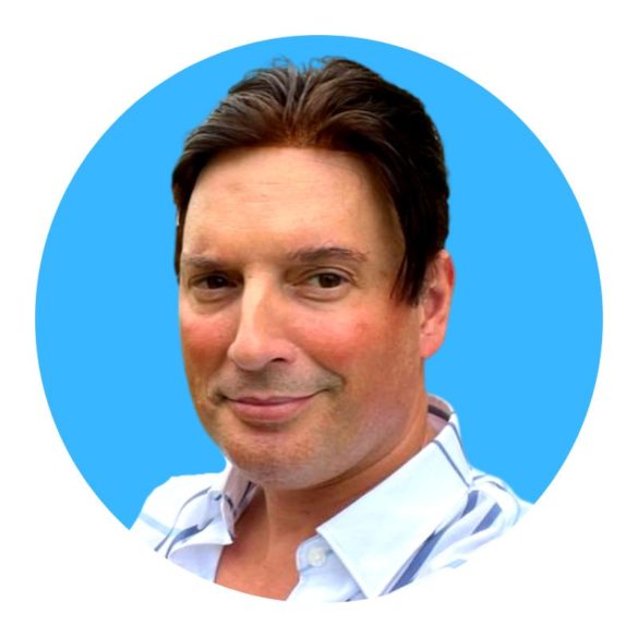 Video esclusivi di Morris San solo su Numero6.org